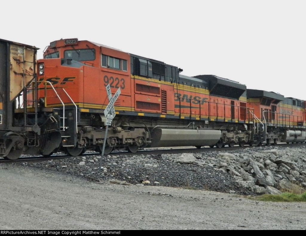 BNSF 9223